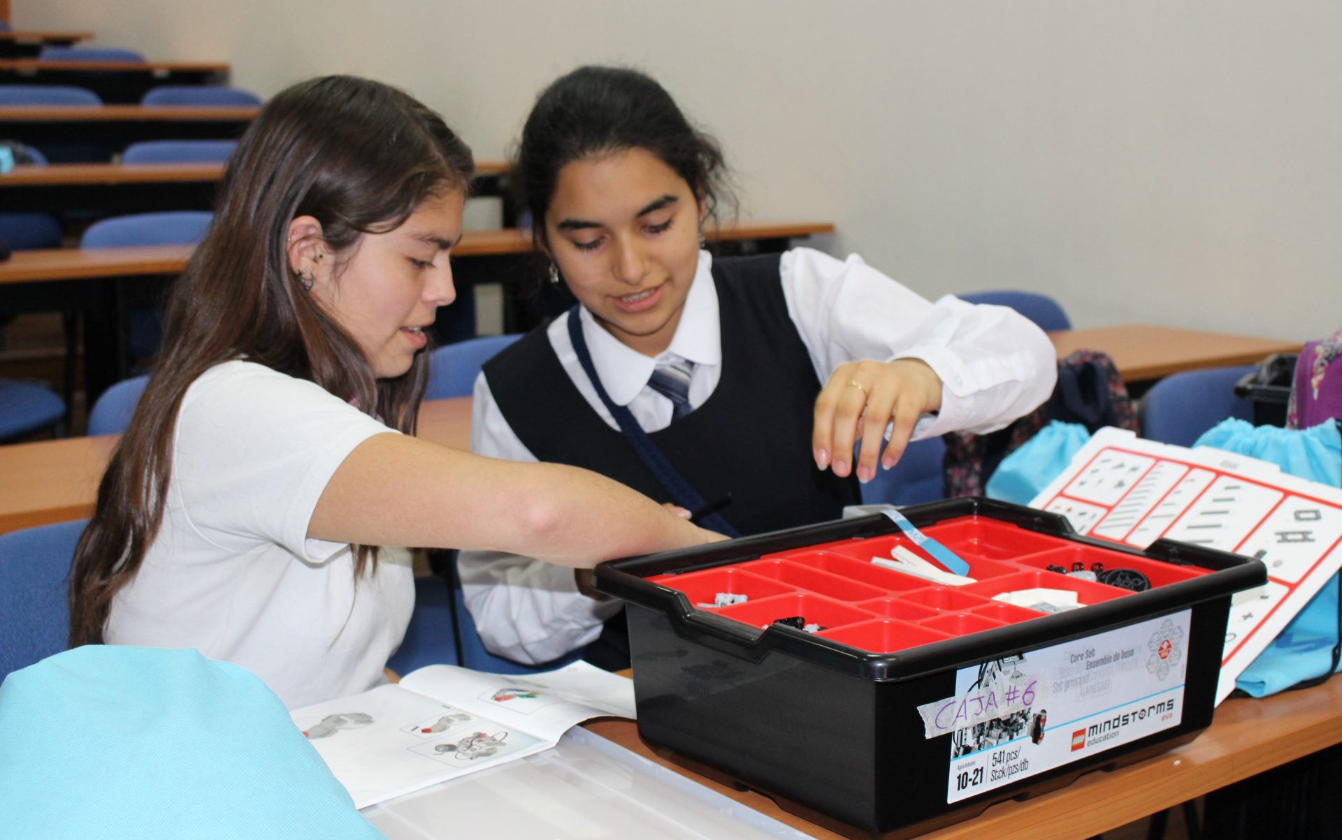 Clases de programación gratuitas para niñas y mujeres serán impartidas ...