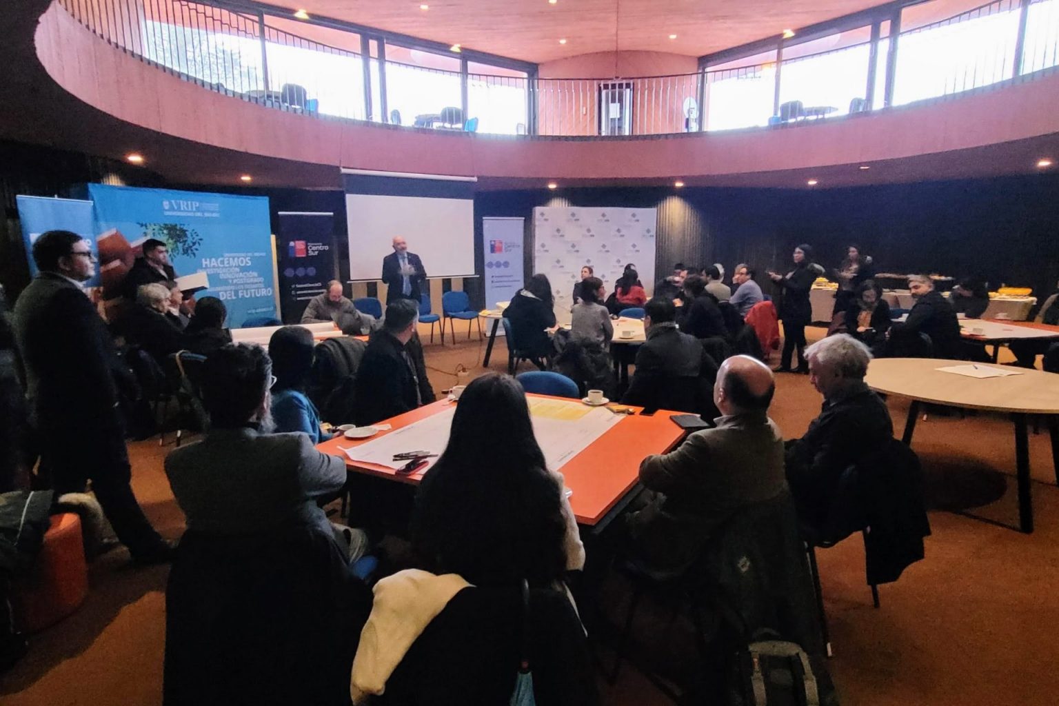 Docentes de USM lideran el camino hacia una implementación responsable ...