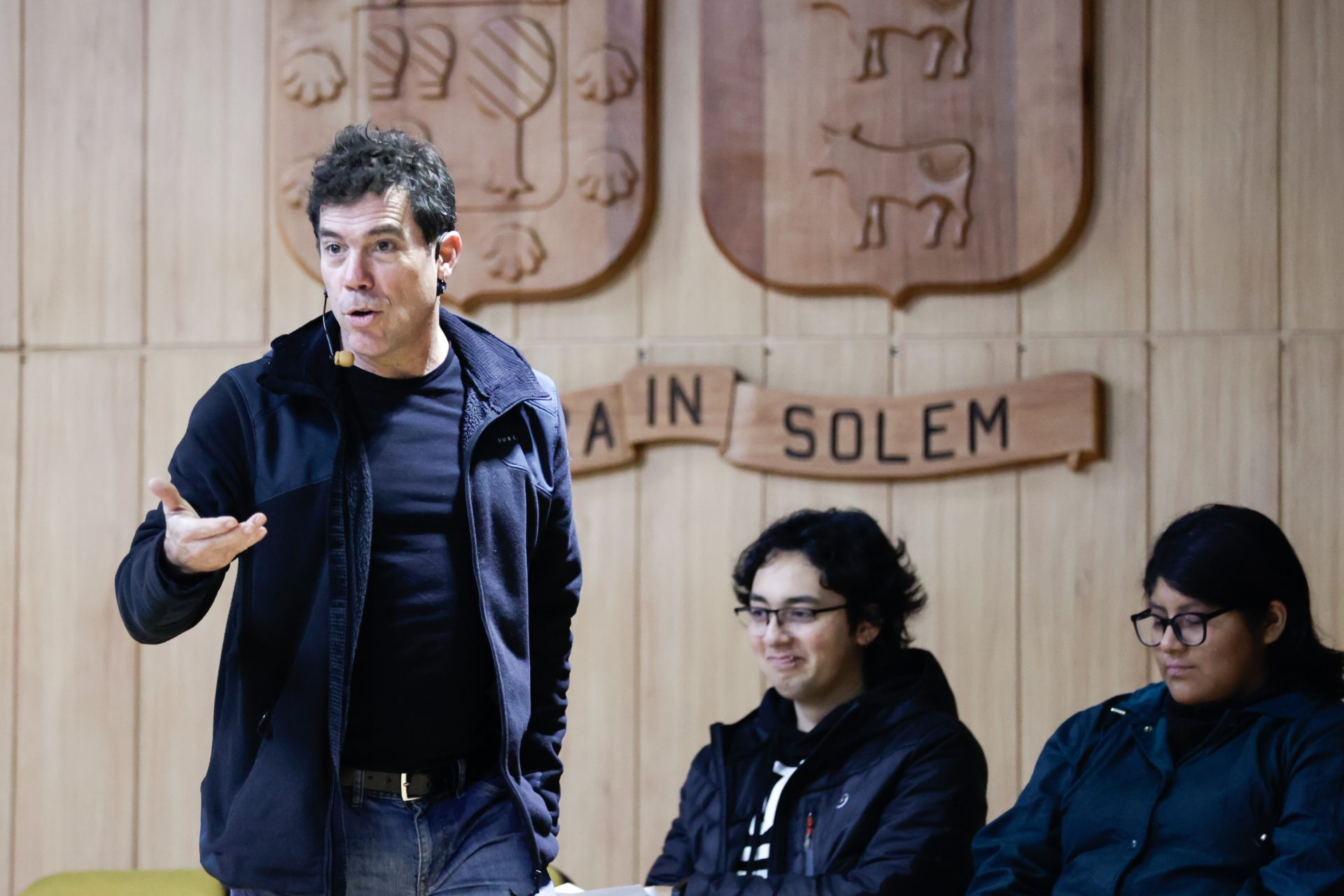 El actor Álvaro Escobar presenta la obra “Todas esas cosas maravillosas ...