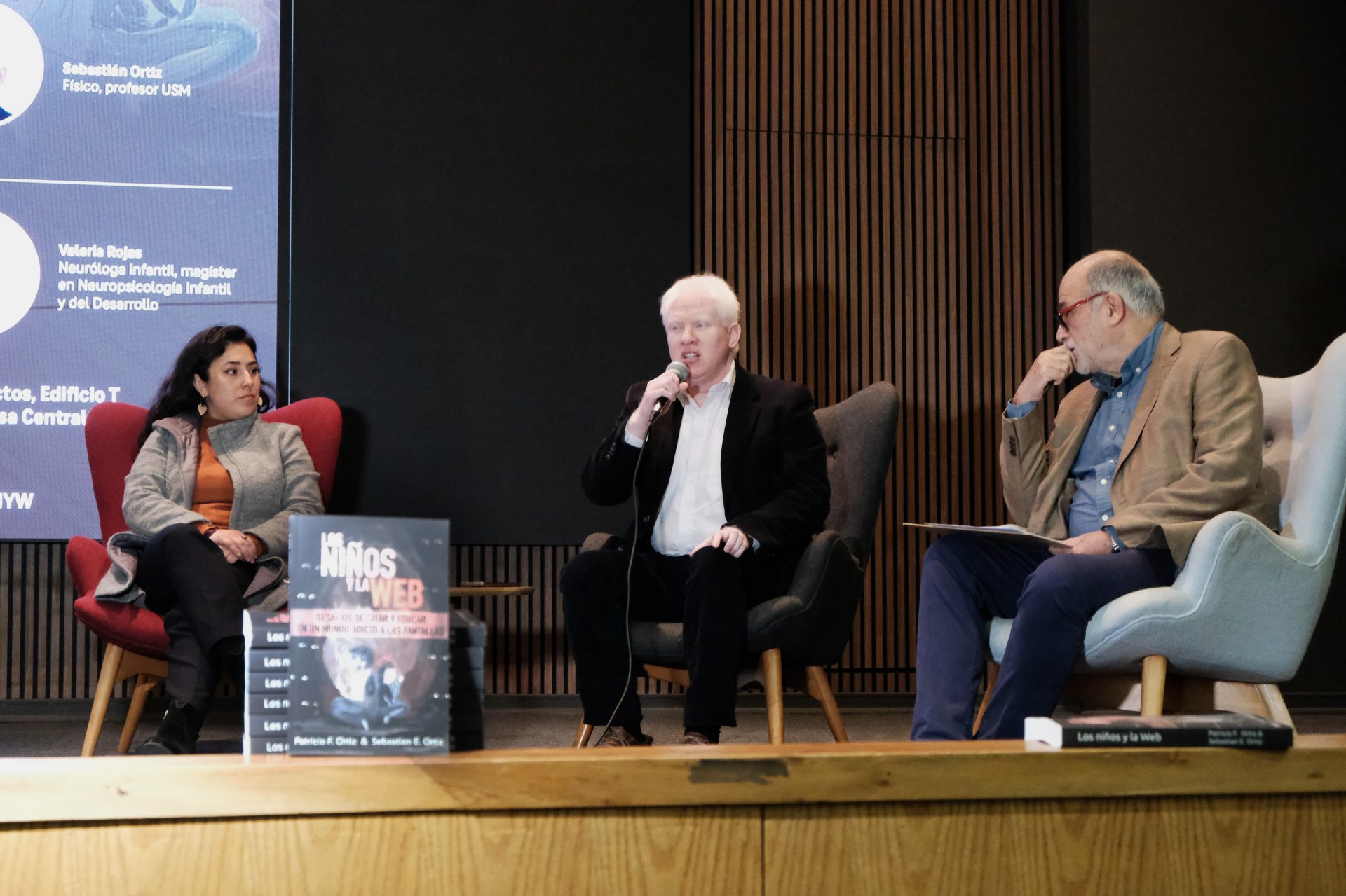 Profesor USM lanza libro sobre los desafíos de criar y educar en un ...