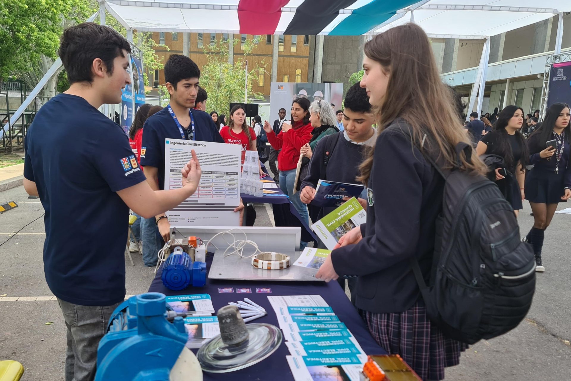 Con gran éxito USM realiza su semana de Puertas Abiertas - Universidad ...